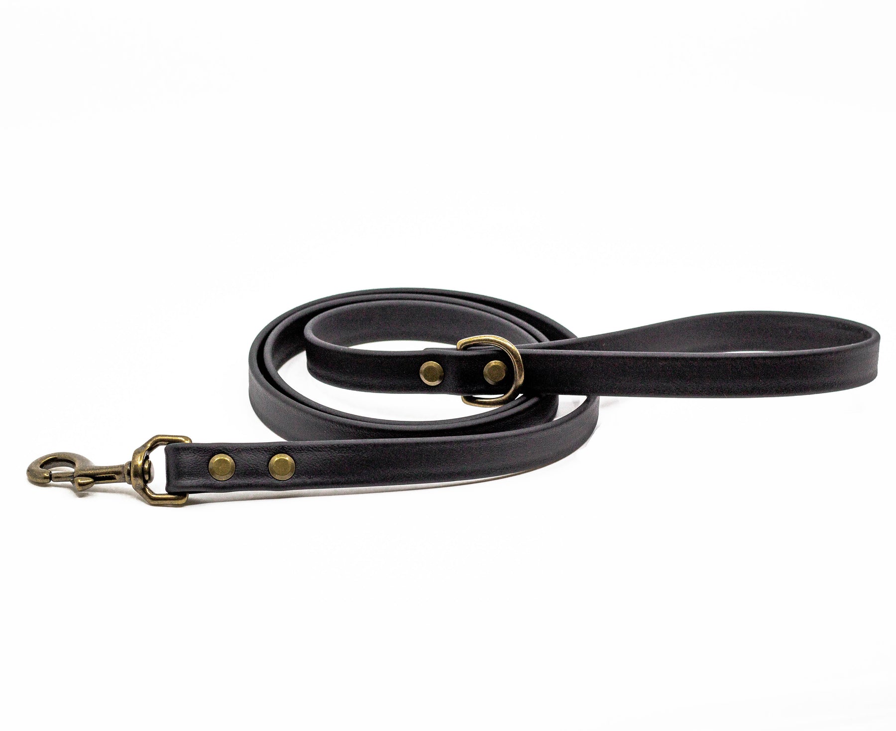 Leashes + Bags - Moose Wears